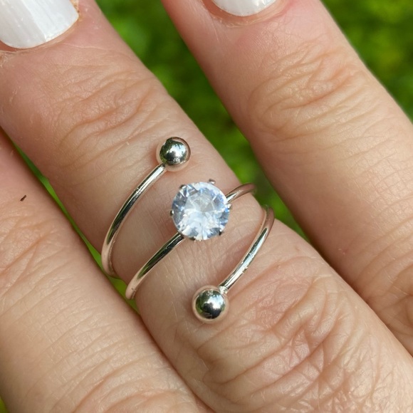 Jewelry | Silvertone Finger Wrap Ring Bling | Poshmark